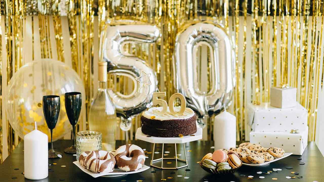 15 Golden Birthday Ideas To Make Your Day Special!