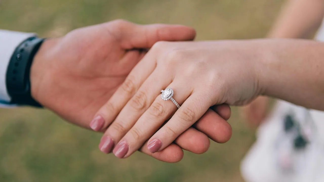 3 Tips for Choosing the Perfect Engagement Ring for Your Partner